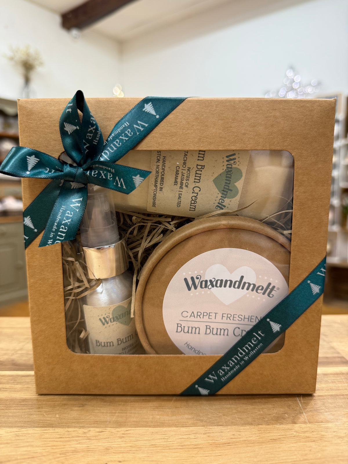 CARPET FRESHENER, SPRAY AND WAX MELT GIFT SET – WAXANDMELT